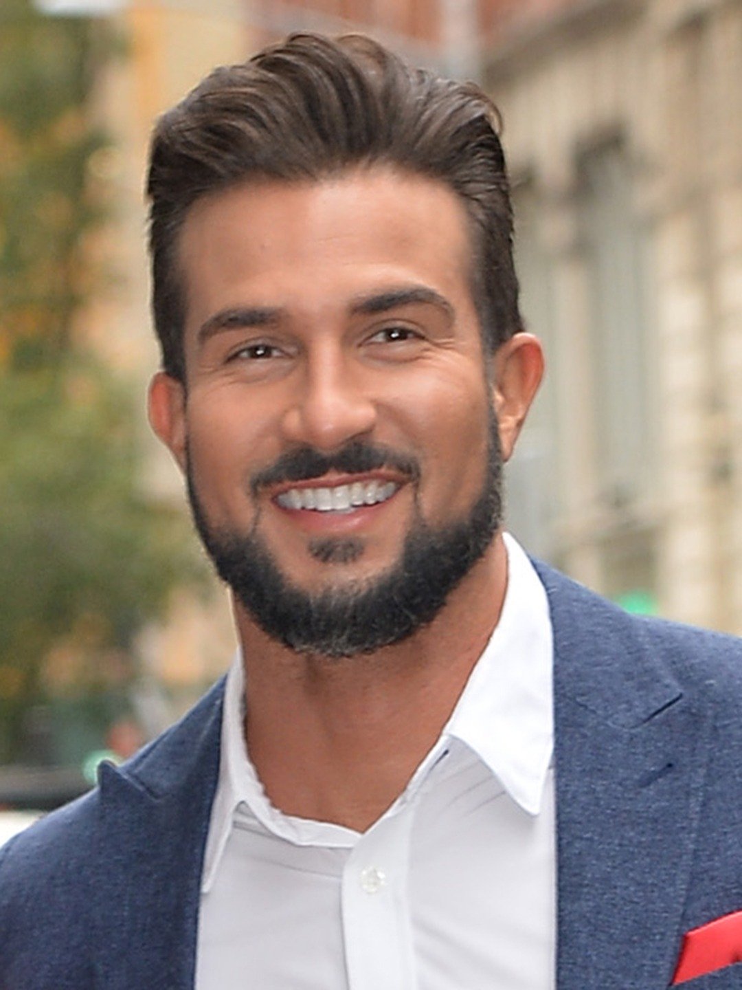 Bryan Abasolo - Personality