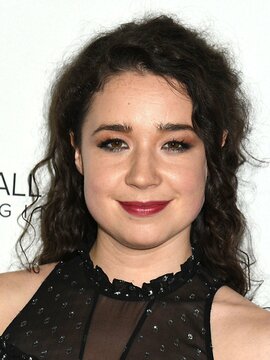 Sarah Steele - Actress