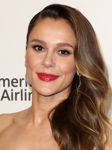 Bella Dayne - Actress