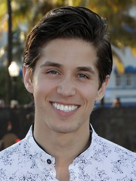 Brandon Larracuente - Actor