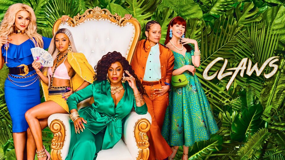 'Claws' Star Carrie Preston Talks the Drama of Playing Polly and Her Twin