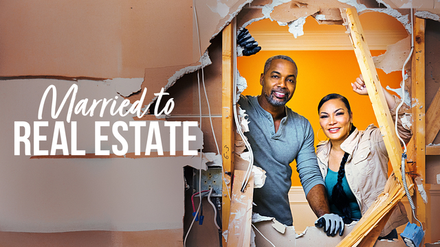 'Married to Real Estate' Stars Share Update Amid HGTV Return Rumors